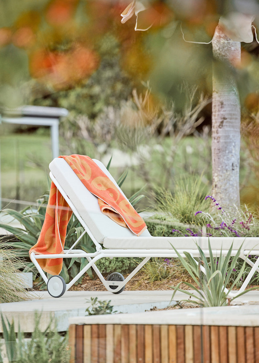 Barceloneta Sunlounger – Poolside Store